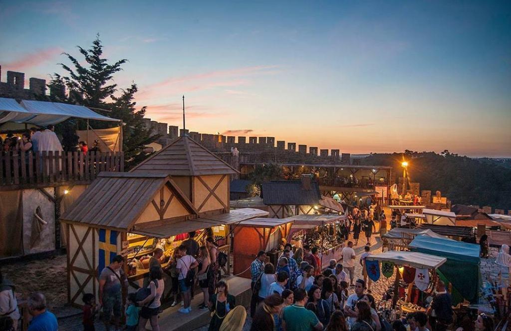 Visit the Medieval Market in Óbidos and travel back in time
