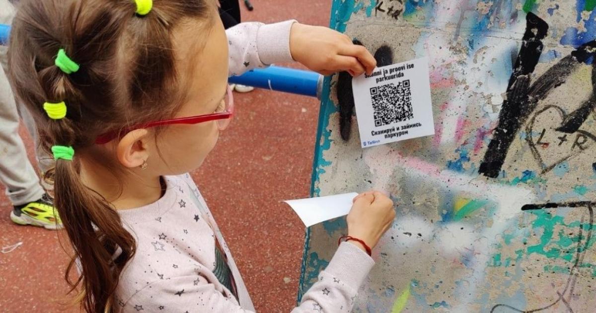 Tallinn’s street gyms will feature QR codes with workout videos ...