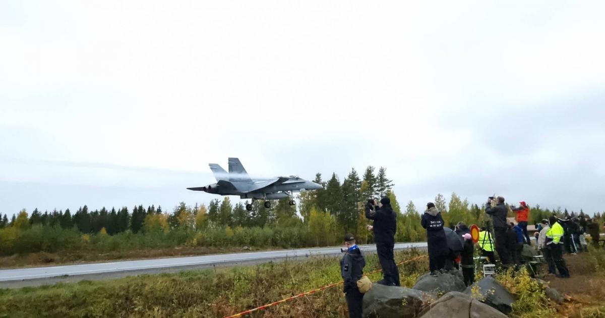 Finland tested a highway as a jet landing strip | TheMayor.EU