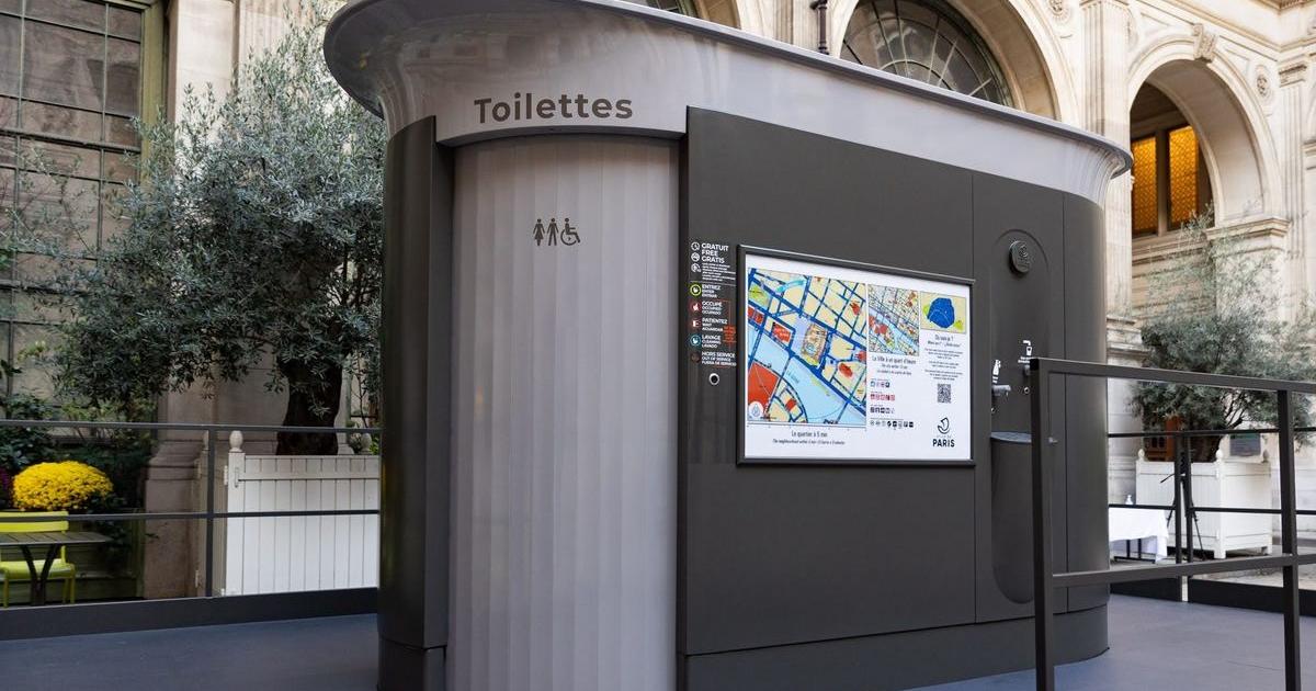 Paris to deploy new-generation public toilets | TheMayor.EU Paris to deploy new-generation public toilets | TheMayor.EU