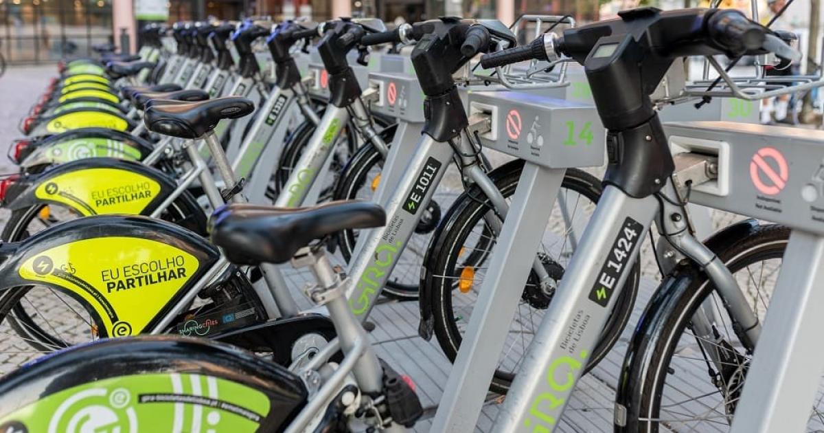 Free shared bikes for everyone: Lisbon’s proposal for mobility support ...