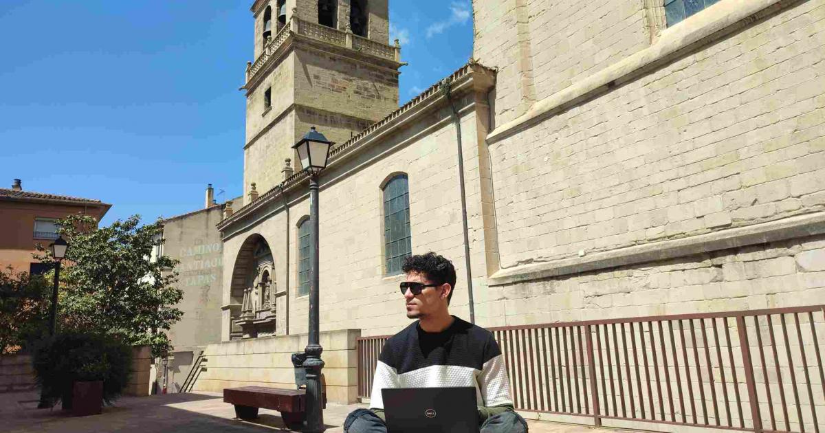 Spain to offer digital nomads a 1-year visa | TheMayor.EU