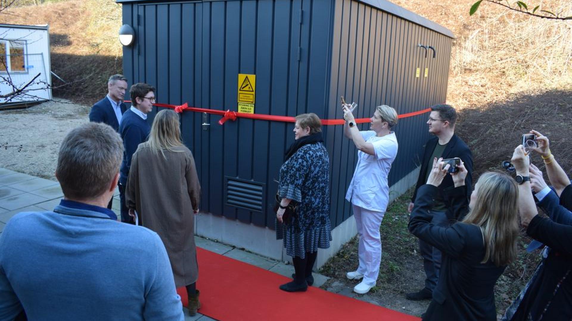 Danish Hospital Gives Sustainable Laughing Gas To Women Giving Birth