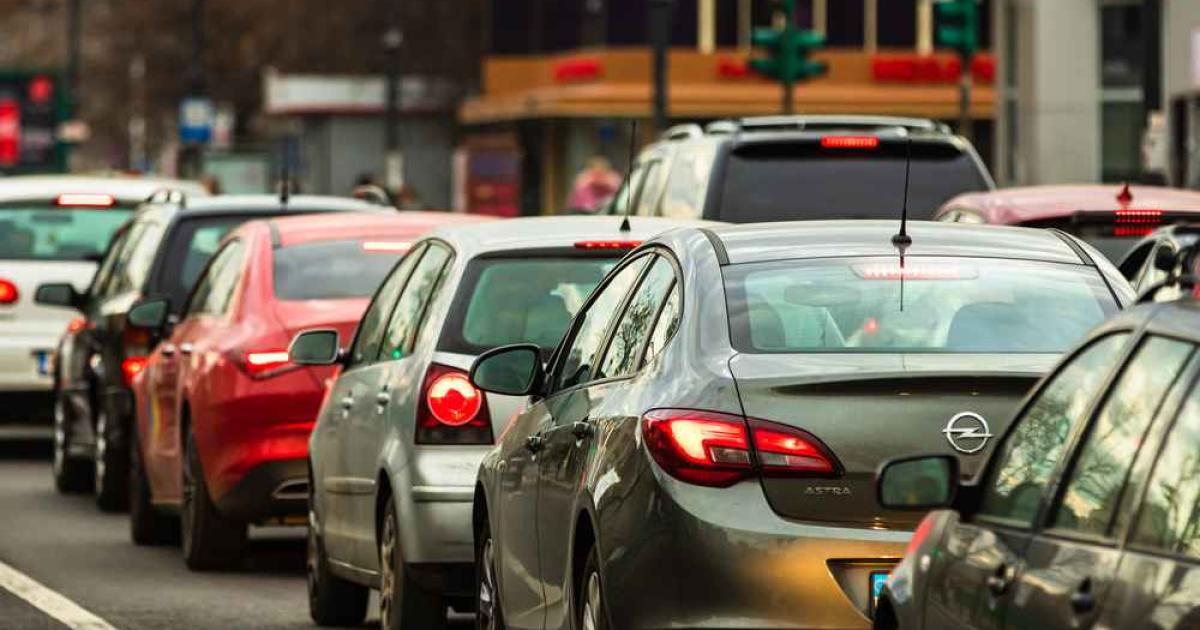 Cities call on the EU to enforce traffic rules on foreign vehicles ...