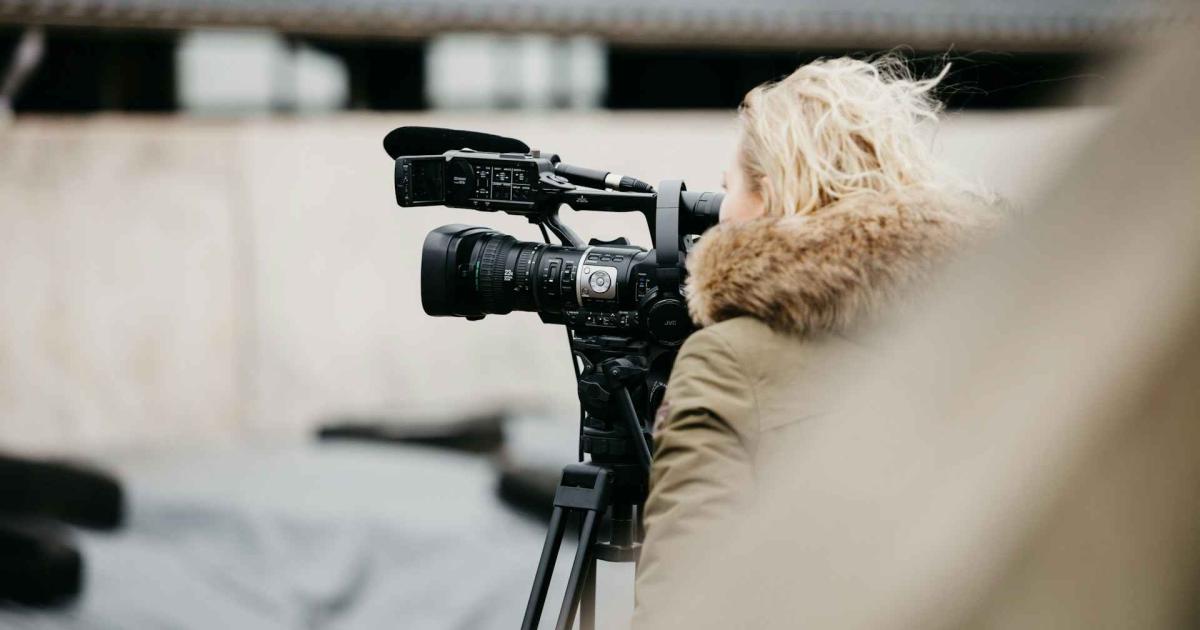 In the social media era, professional journalism is democracy's ...