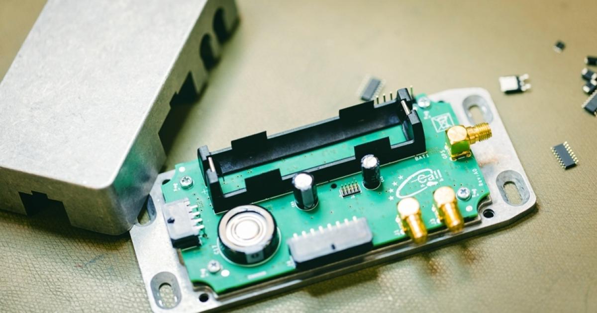 Hungarian company creates in-built solution for emergency calls in old cars