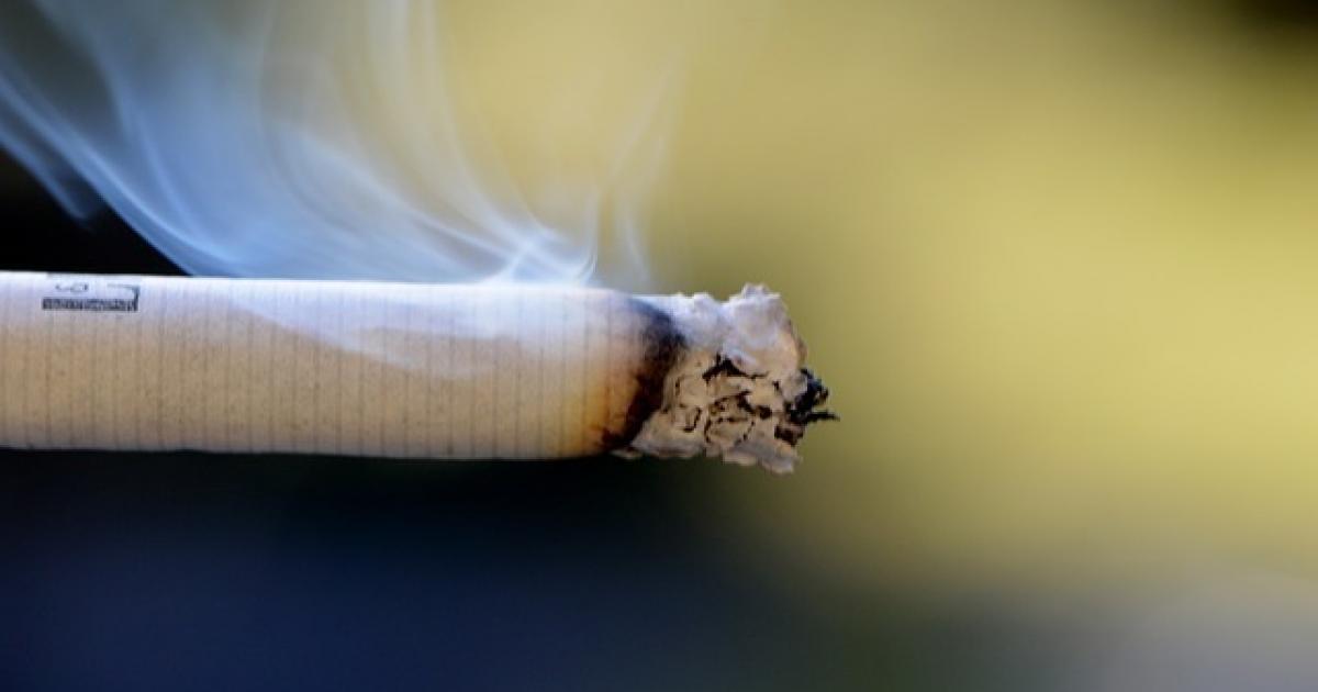 Toulouse gives away 50 000 pocket ashtrays as means to fight cigarette ...