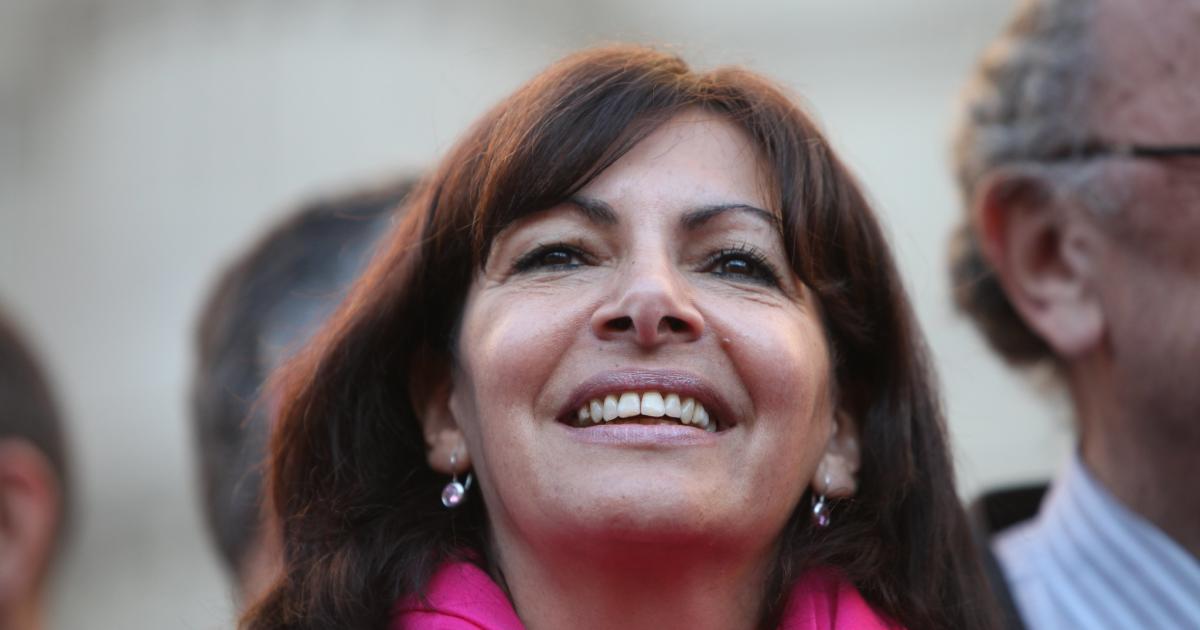 Anne Hidalgo sworn in for a second term as Paris mayor | TheMayor.EU