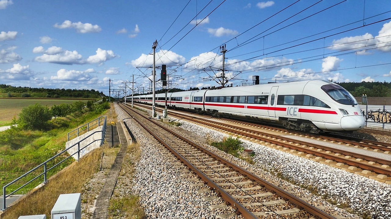Hundreds of kilometres of Croatia’s railways to be renovated by 2030 ...