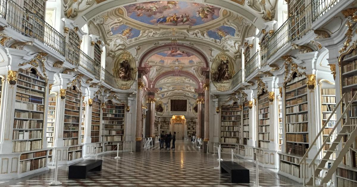 Cultour.digital new way of making visitor tours in the Admont library ...