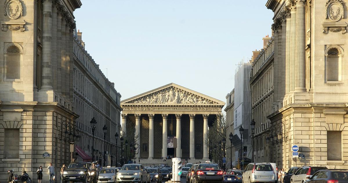 Paris to introduce Limited Traffic Zone at city centre | TheMayor.EU