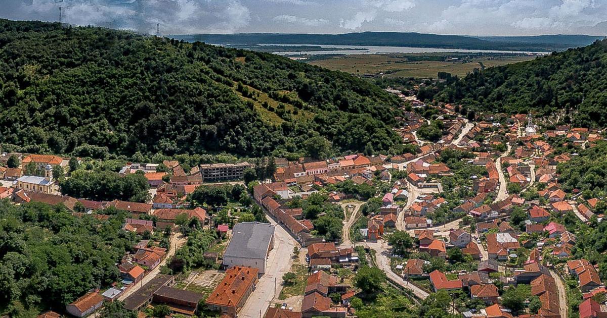 Romania - Moldova Nouă - Info | EN